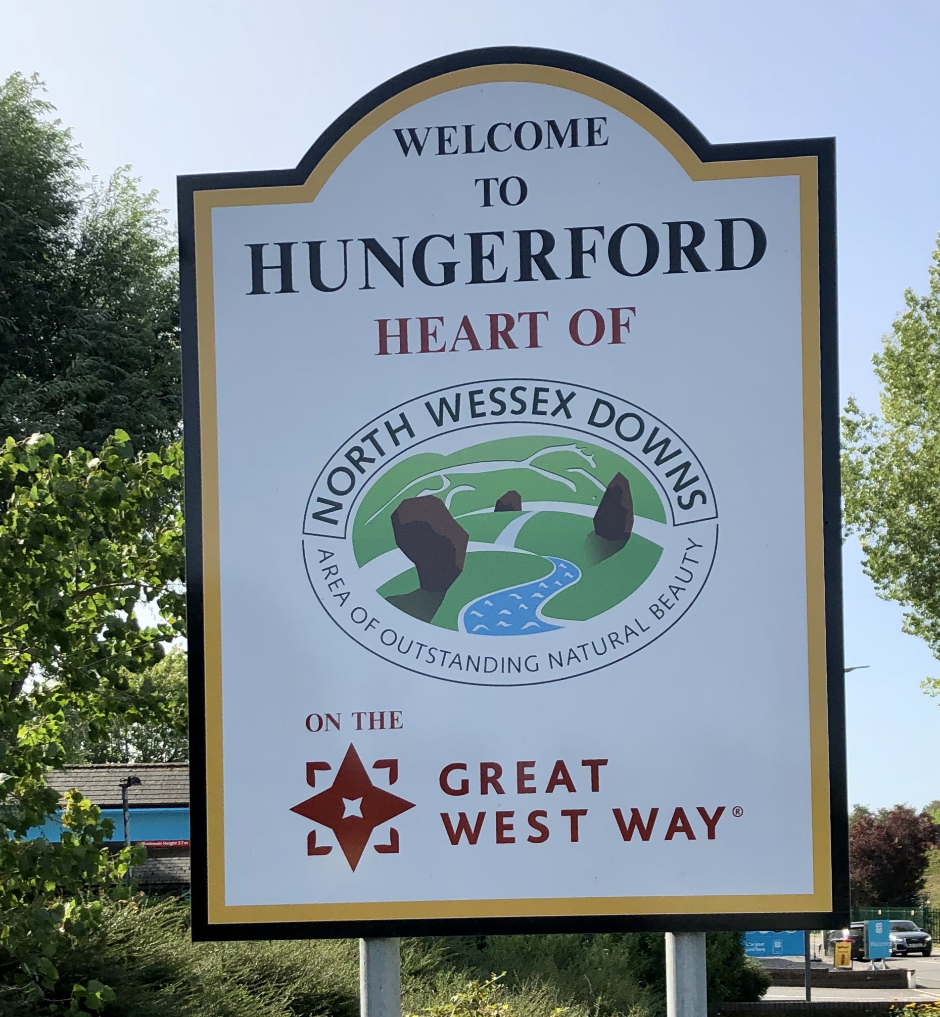 A delightful day in Hungerford – Fancying France