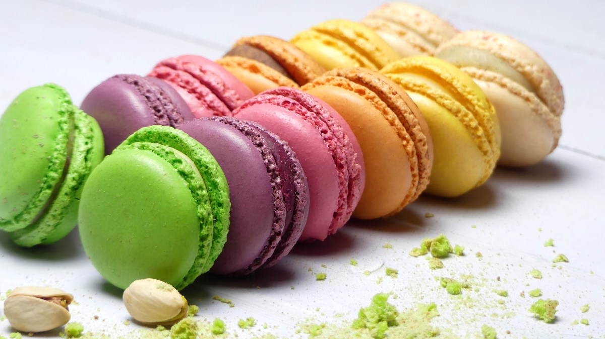 Did you know today is National Macaron Day? – Fancying France