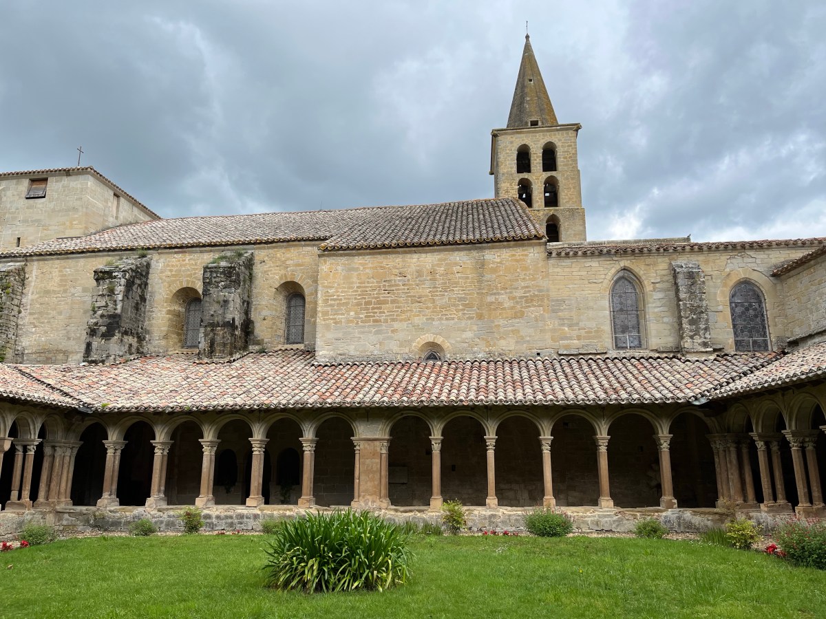 Do you know the way to Saint Papoul? – Fancying France